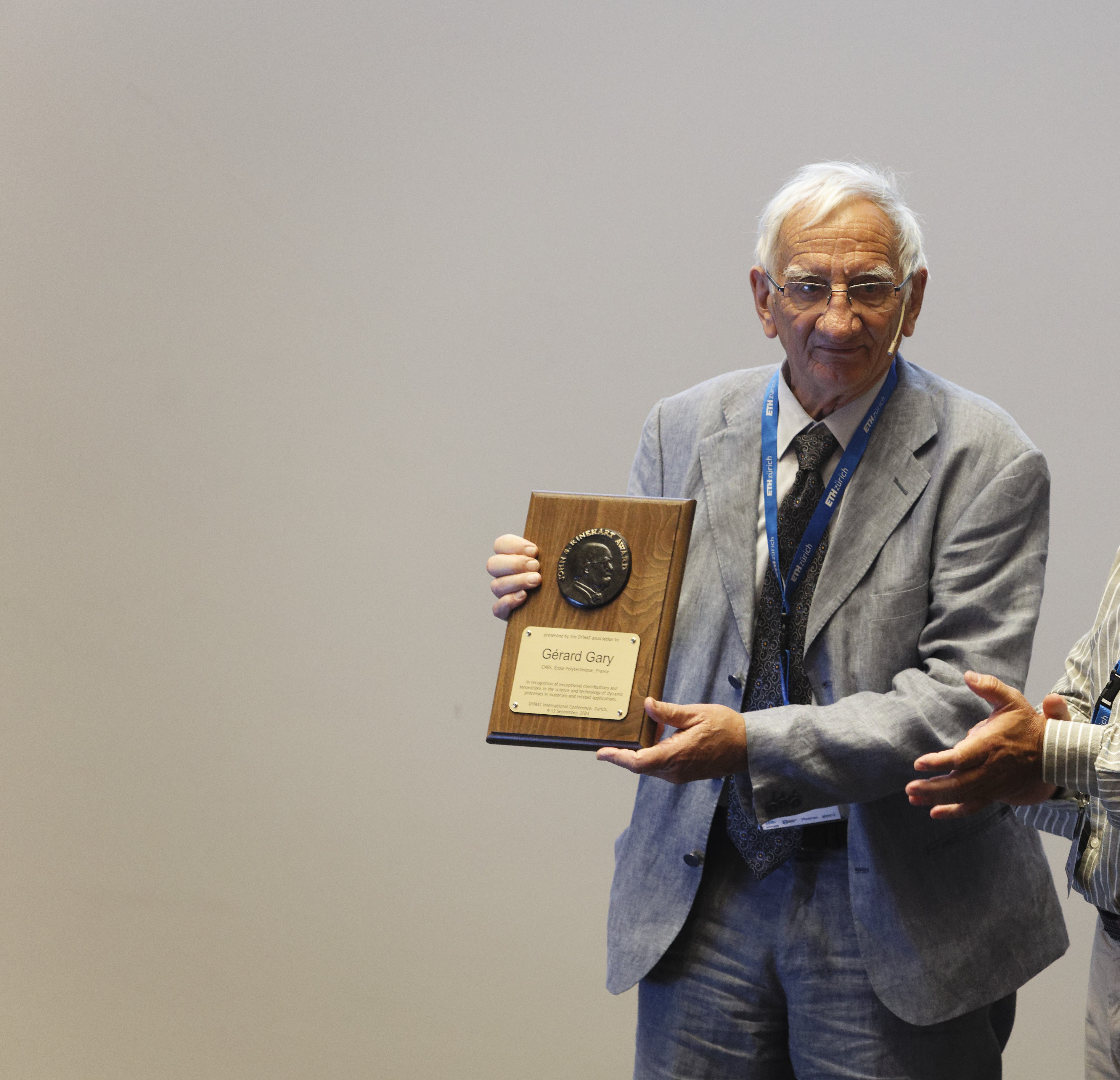 Décès de Gérard Gary (X66), professeur au sein du département de ...